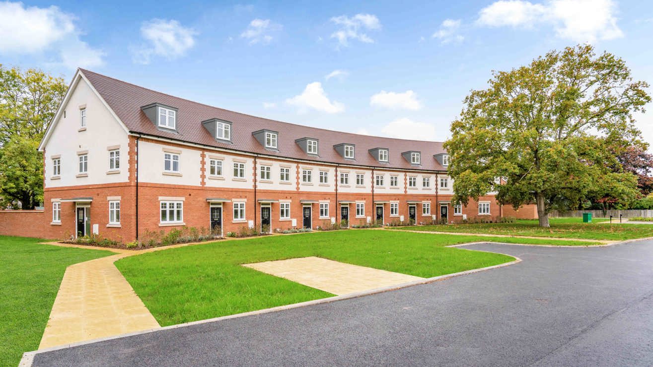 Emmer Green Drive | New Homes in Caversham, Reading